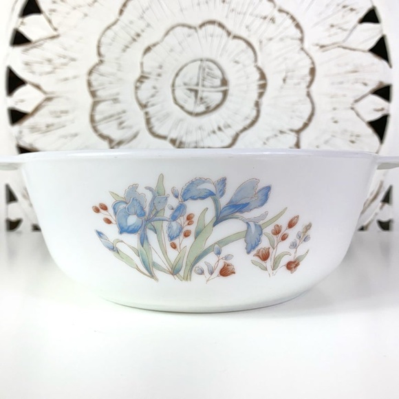 Pyrex | Kitchen | Vintage Pyrex Casserole Dish With Blue Iris | Poshmark